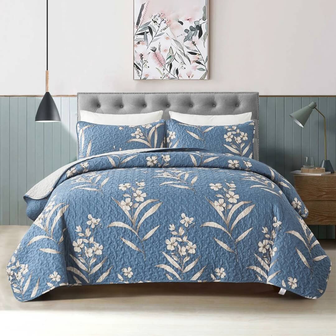 Blue Base Floral Quilted Bedspread Coverlet Sets (3Pcs)